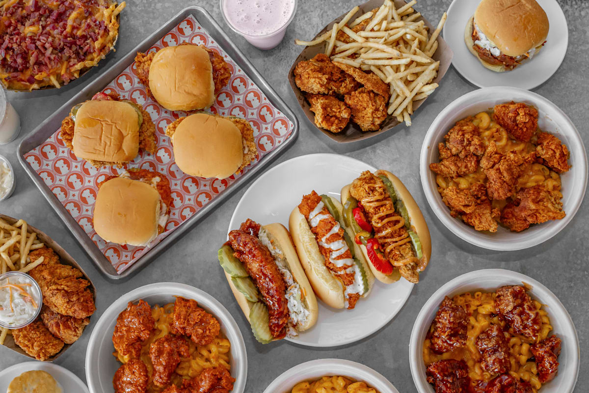 Blue Ribbon Fried Chicken - New York, NY Restaurant | Menu + Delivery ...