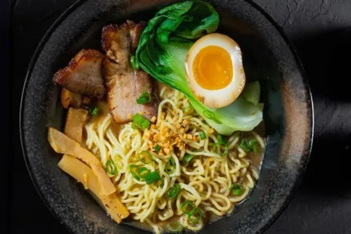 Hiro Ramen & Tea - Columbus, OH Restaurant | Menu + Delivery | Seamless