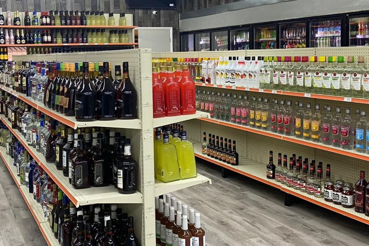 Speedway Discount Liquor Delivery Menu | Order Online | 804 N Nova Rd ...