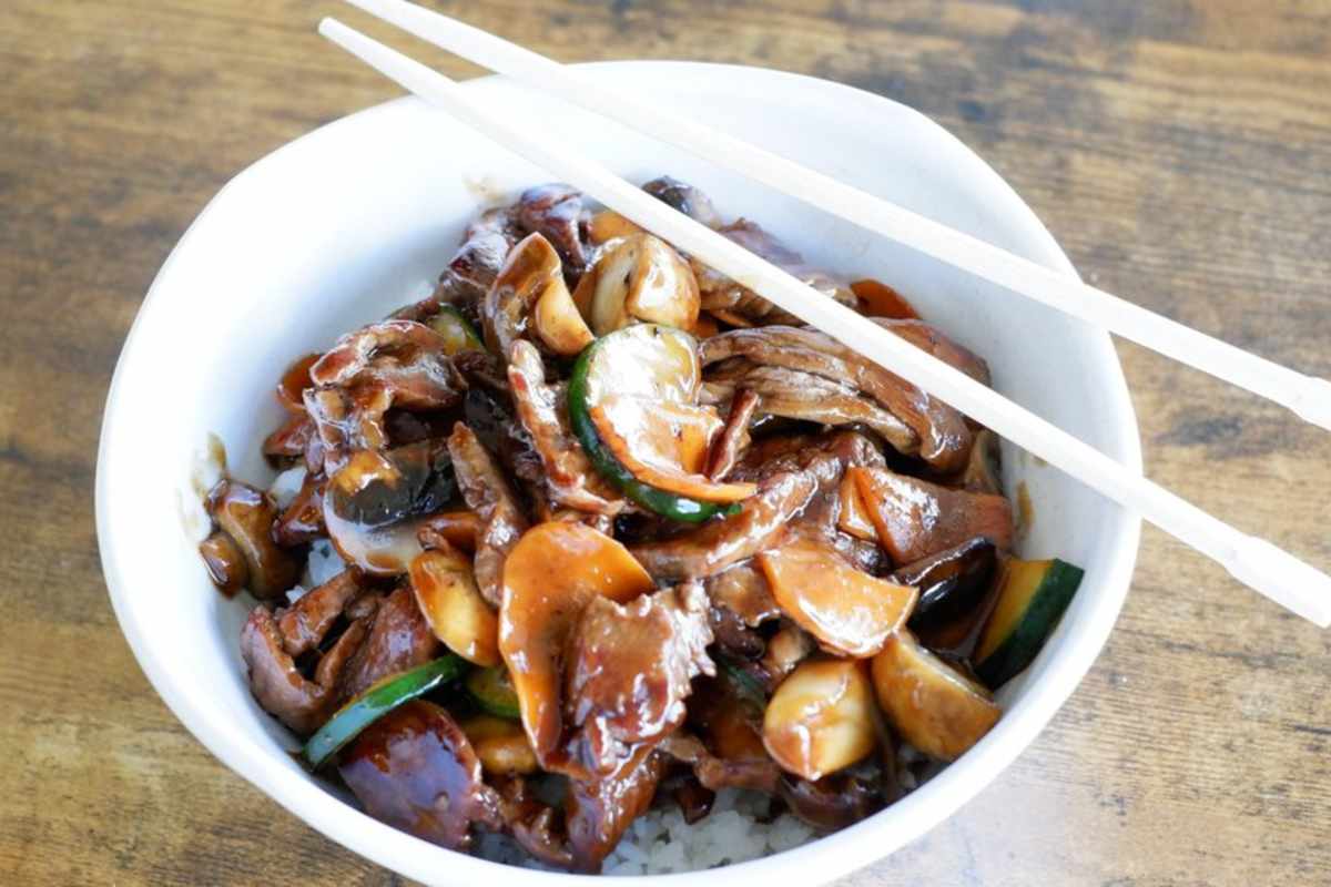 ShoMi Japanese Cuisine Delivery Menu | Order Online | 419 Lincoln ...