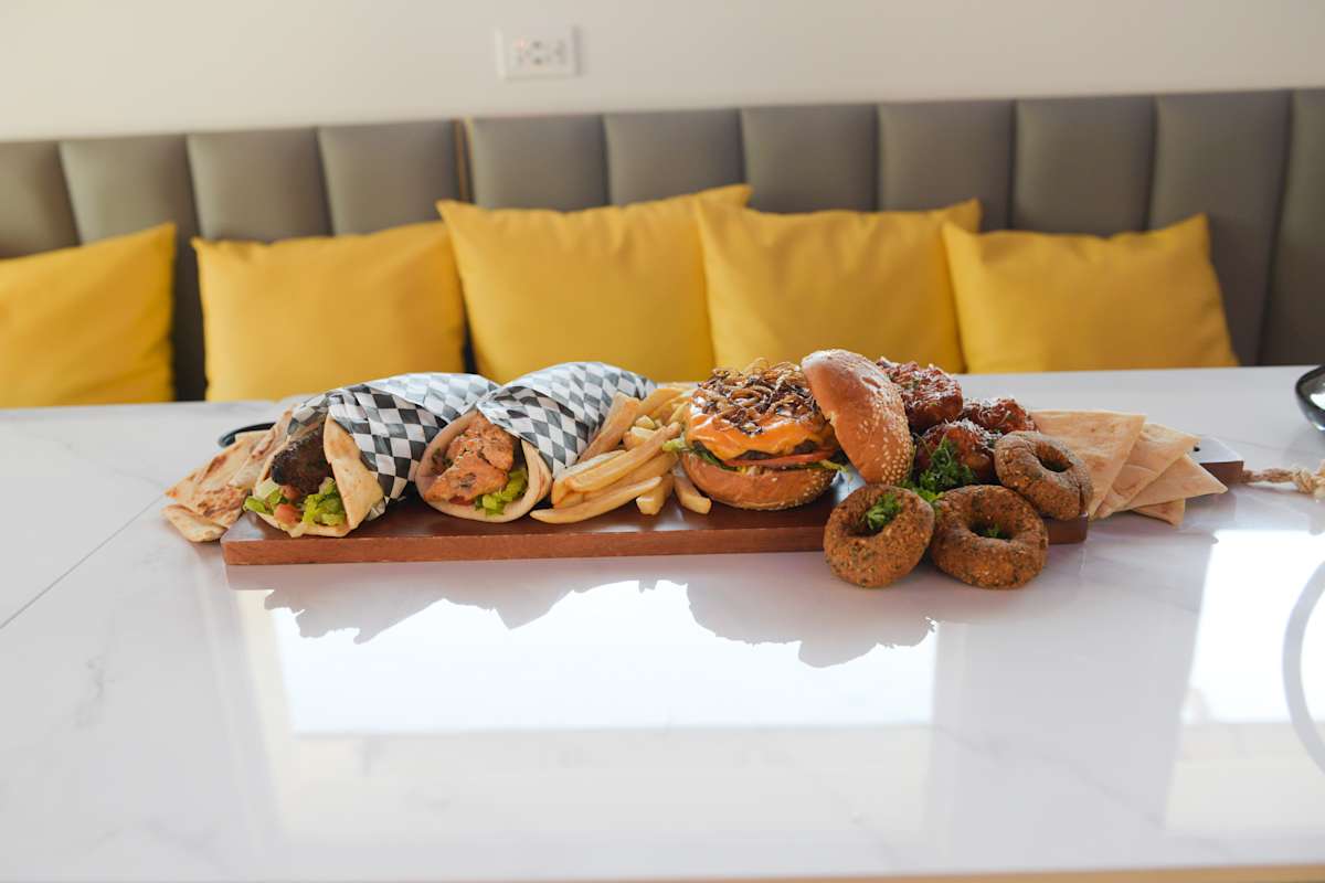 Mayan Hookah Lounge - Phoenix, AZ Restaurant | Menu + Delivery | Seamless