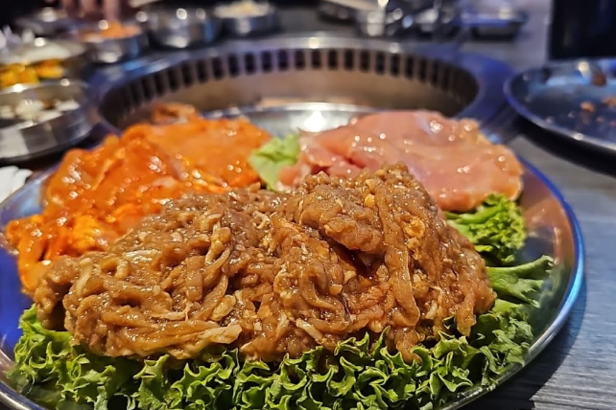 Gogi Guys Korean BBQ Delivery Menu | Order Online | 717 W 21st St ...