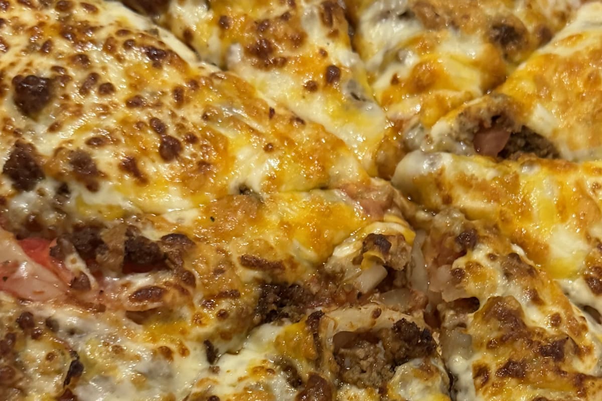 Halwani's Pizza & Stromboli Delivery Menu | Order Online | 5425 Roberts ...