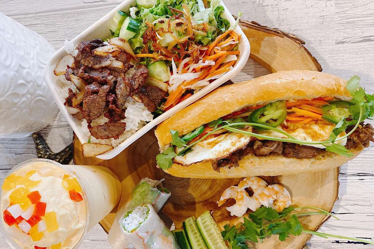 Toast Mi Delivery Menu | Order Online | 1805 S 316th St Federal Way ...