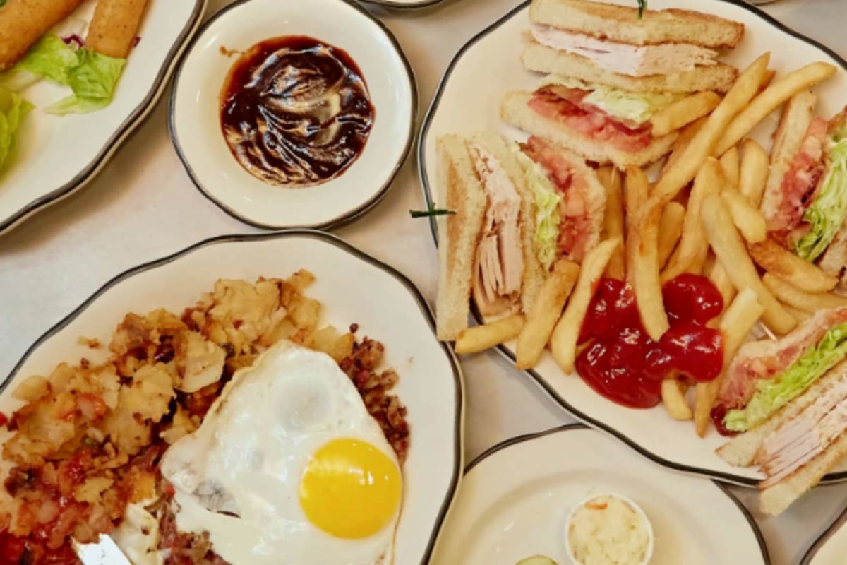 Bay Ridge Diner - Brooklyn, NY Restaurant | Menu + Delivery | Seamless
