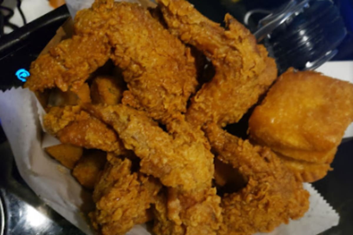 3D'S Krazy Kitchen Bar & Lounge LLC - Humble, TX Restaurant | Menu ...