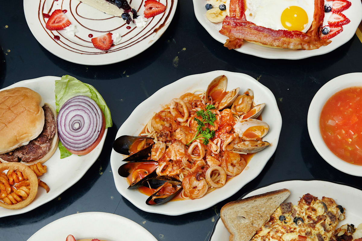 Three Star Restaurant - Brooklyn, NY Restaurant | Menu + Delivery ...