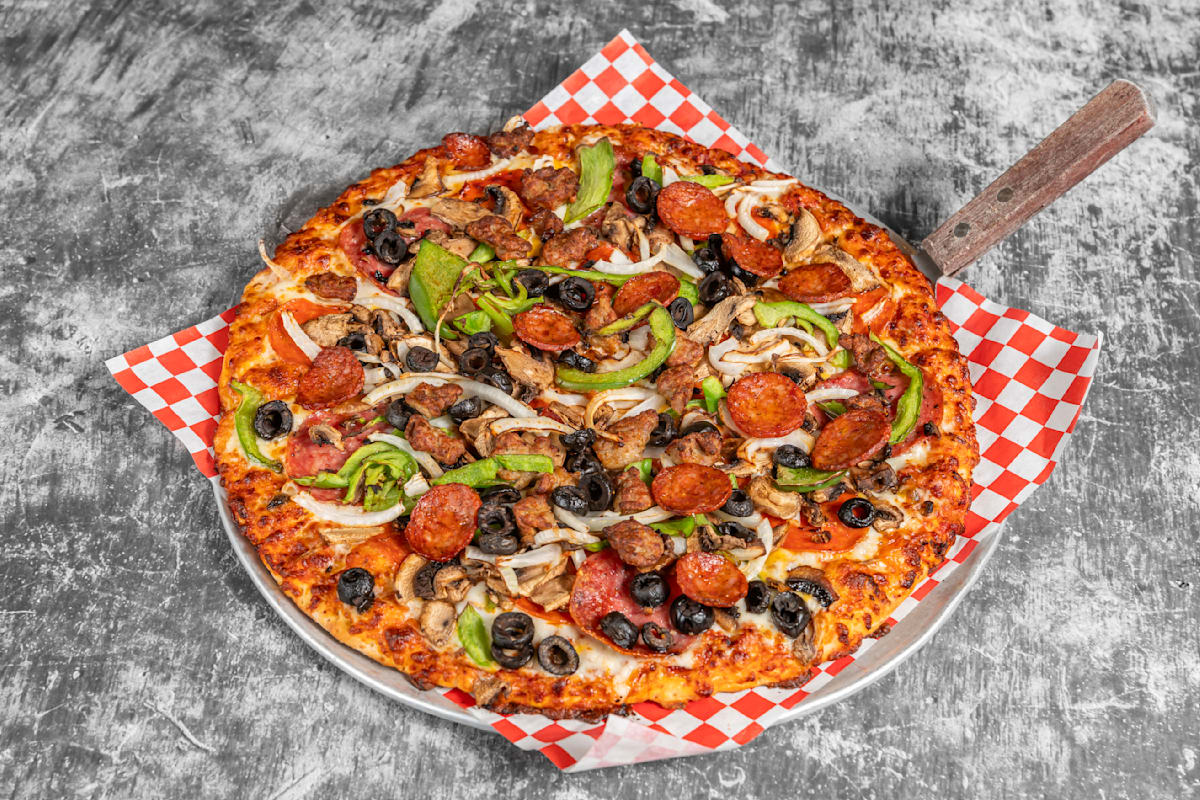 Round Table Pizza Delivery Menu | Order Online | 13771 Newport Ave ...