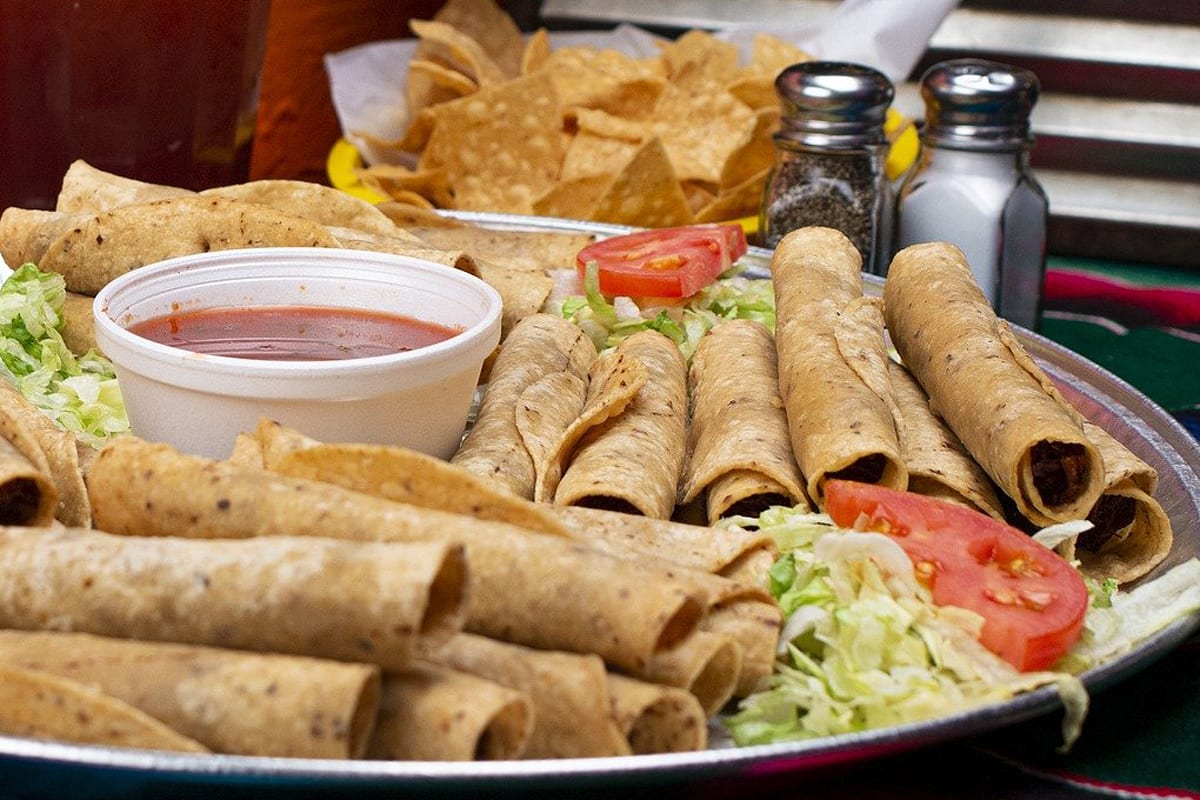 Pupusas Y Tacos Marquez - Santa Rosa, CA Restaurant | Menu + Delivery ...