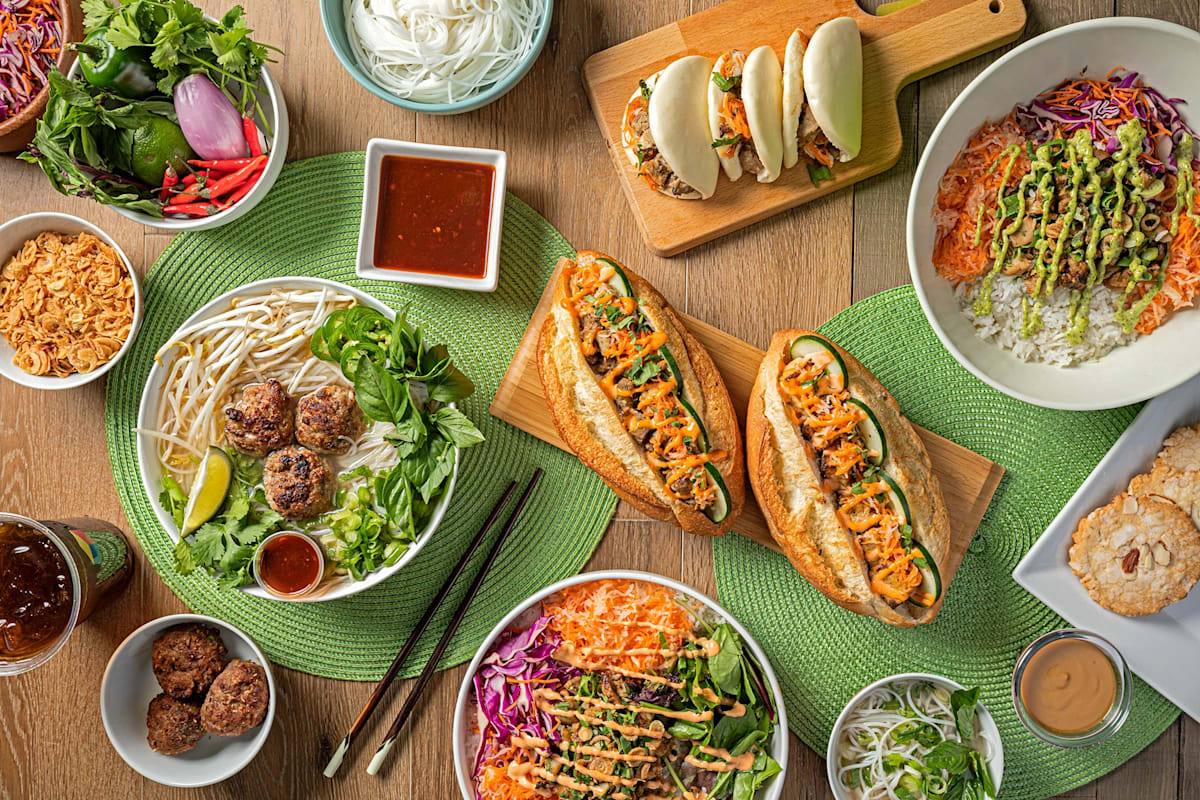 Viet Nom Nom - Pittsburgh, PA Restaurant | Menu + Delivery | Seamless