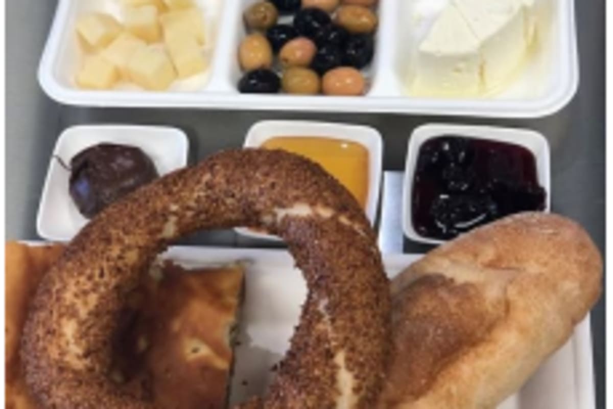 Istanbul Cafe and Bakery - Denver, CO Restaurant | Menu + Delivery ...