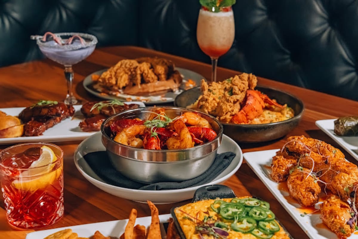 Grace By Nia Delivery Menu | Order Online | 60 Seaport Blvd Boston ...