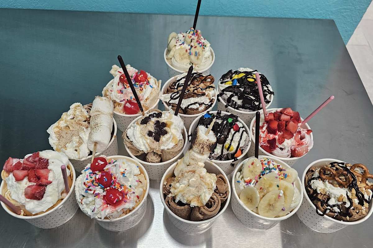 Rollin Rolls Ice Cream - Mesquite, TX Restaurant | Menu + Delivery ...