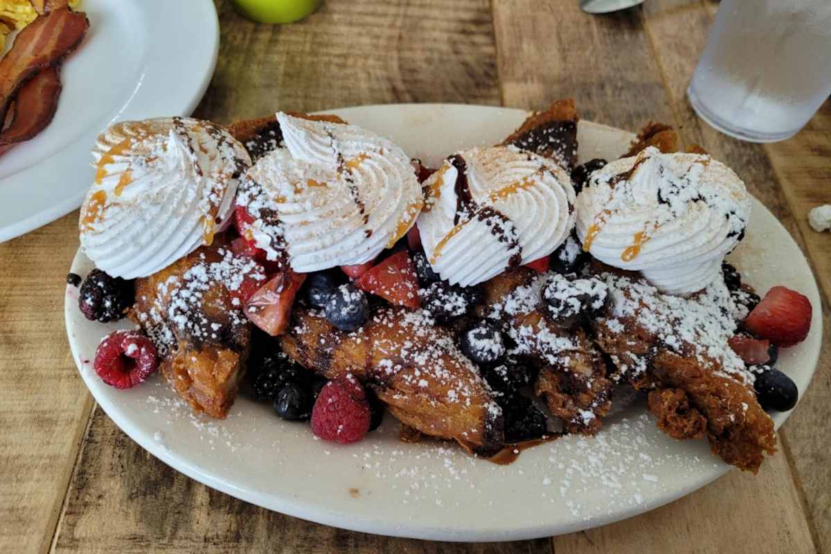 Cross-Eyed Cricket Family Restaurant - Evansville, IN Restaurant | Menu ...