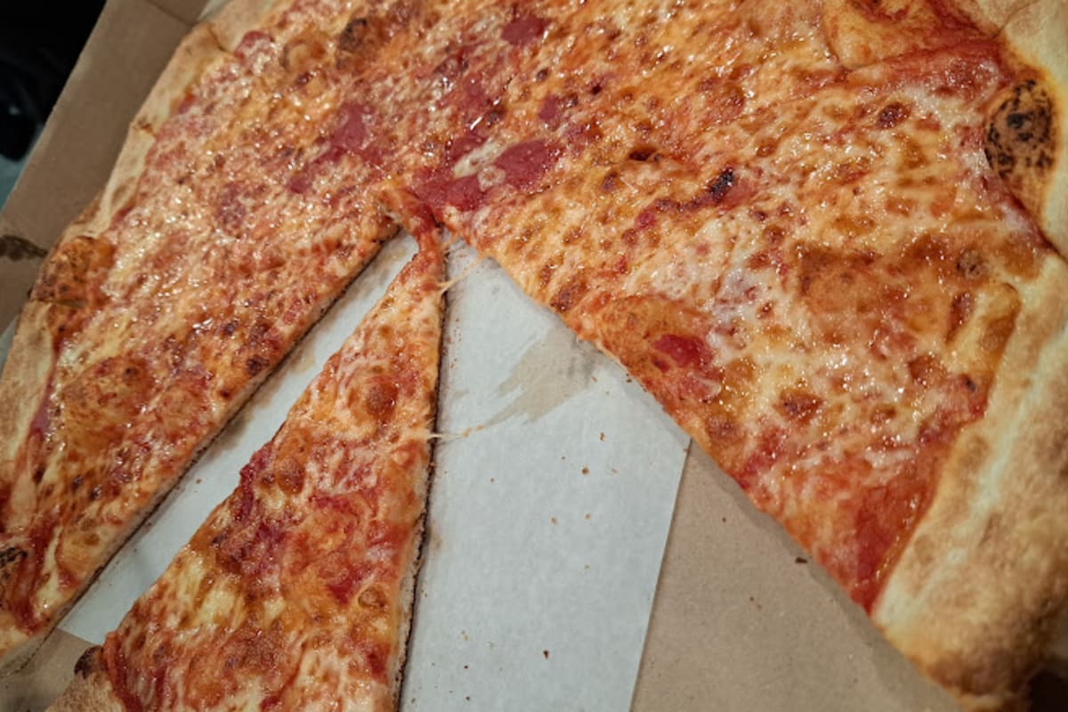 Bravo Pizza (K) - Great Neck Delivery Menu | Order Online | 25 ...