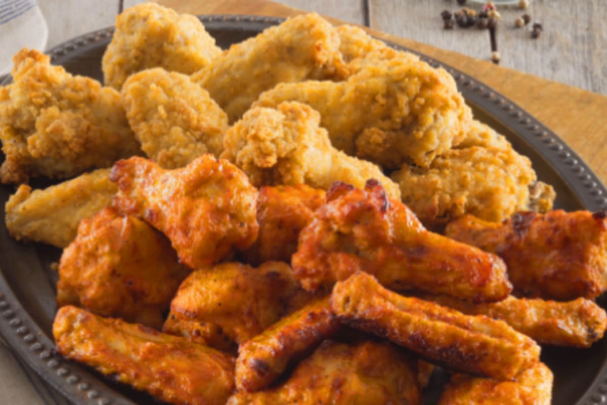 Hunt Brothers Pizza Delivery Menu | Order Online | 406 S Lowry St ...