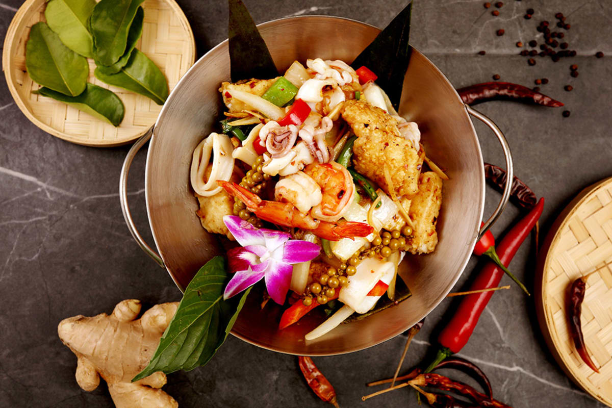 Get Thai Takeaway Delivery Menu | Order Online | 431 Merrick Road ...