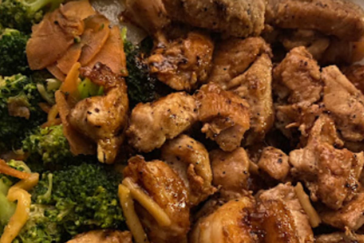 Hibachi Xpress - Akron, OH Restaurant | Menu + Delivery | Seamless