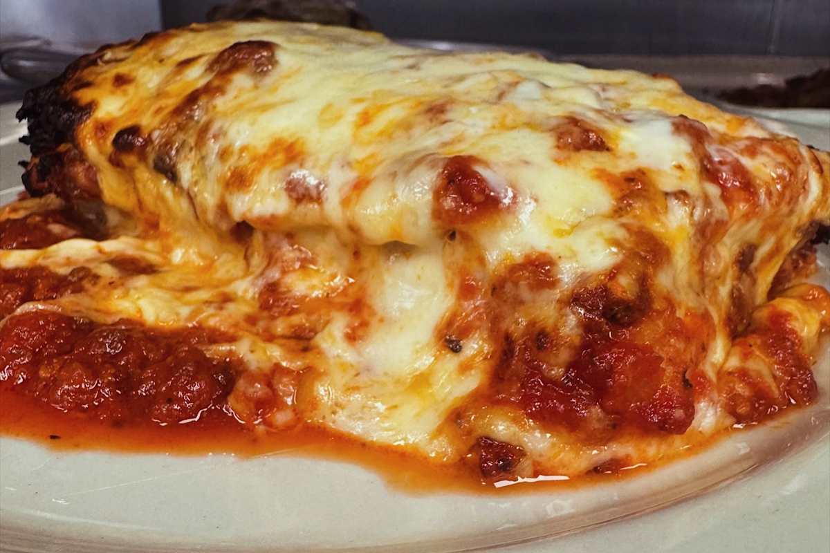 Highland House Restaurant Delivery Menu | Order Online | 2630 E ...