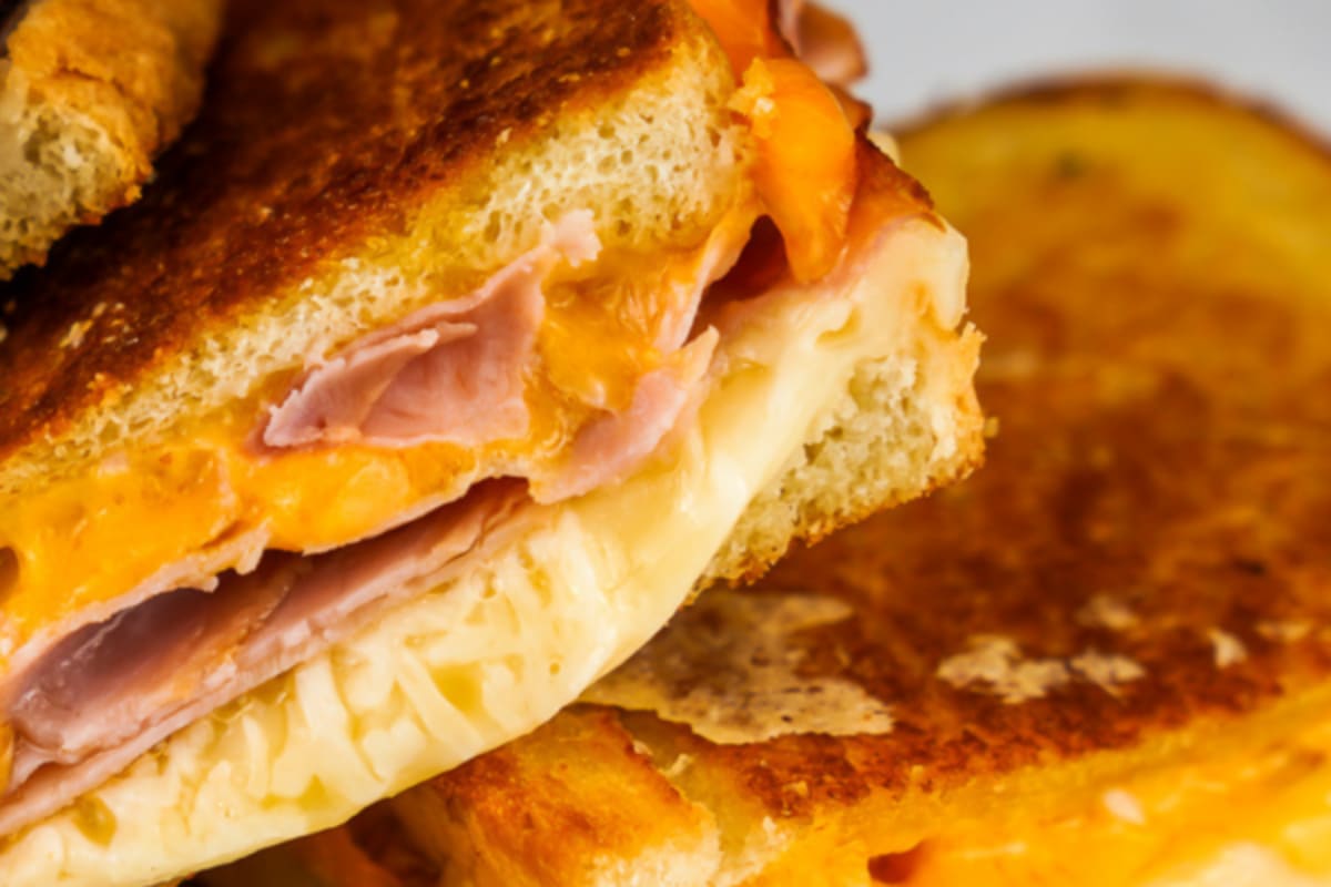 Classy Grilled Cheese Delivery Menu | Order Online | 2500 Riverside Dr ...