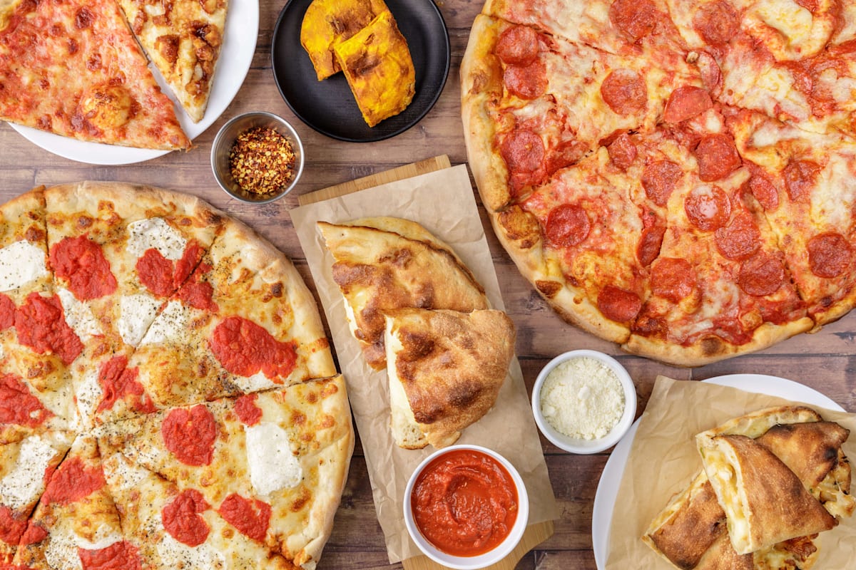 Best Italian Pizza Delivery Menu | Order Online | 202 E Fordham Rd ...