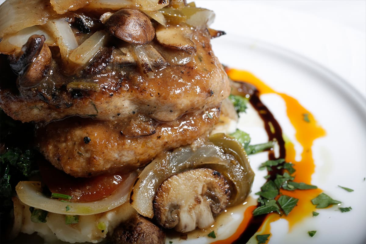 Addeo's of the Bronx - The Bronx, NY Restaurant | Menu + Delivery ...