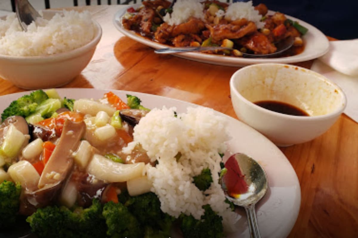 Mrs Gu Skewers Hot Pot Gu Da Jie Chuan Chuan Xiang Huo Guo Delivery ...