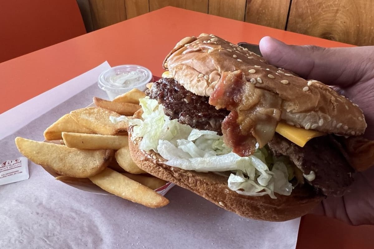 Big Fat Burgers Delivery Menu | Order Online | 17729 Saticoy St, Reseda ...