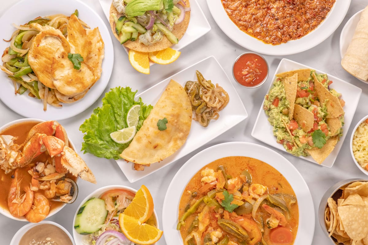 Mariscos El Cangrejo Nice Delivery Menu | Order Online | 1739 W La ...