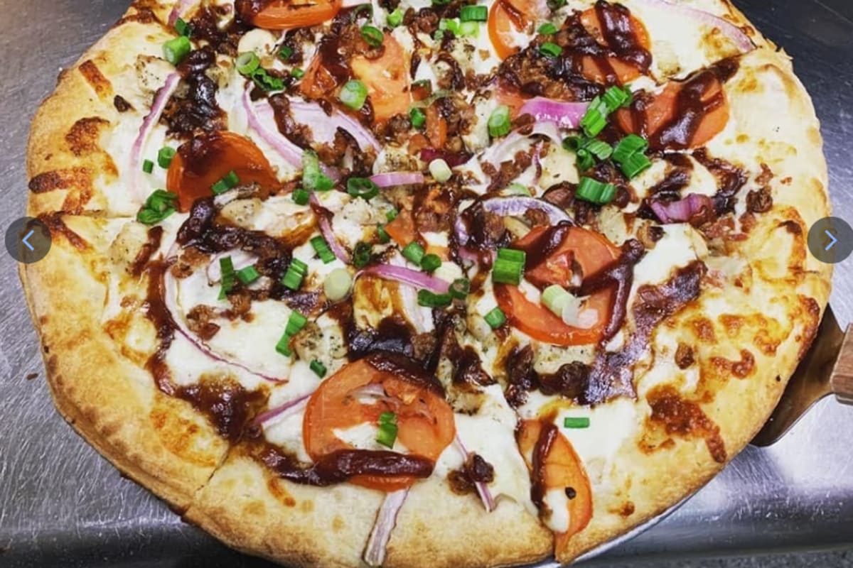 Homerun Pizza - Santa Rosa, CA Restaurant | Menu + Delivery | Seamless