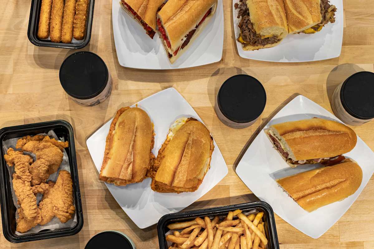 Bella Bianca - Milltown, NJ Restaurant | Menu + Delivery | Seamless