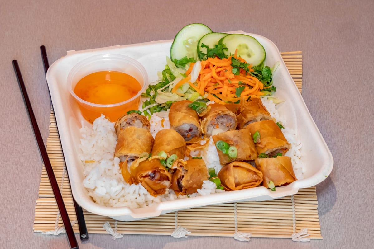 Roostar Vietnamese - Houston, TX Restaurant | Menu + Delivery | Seamless