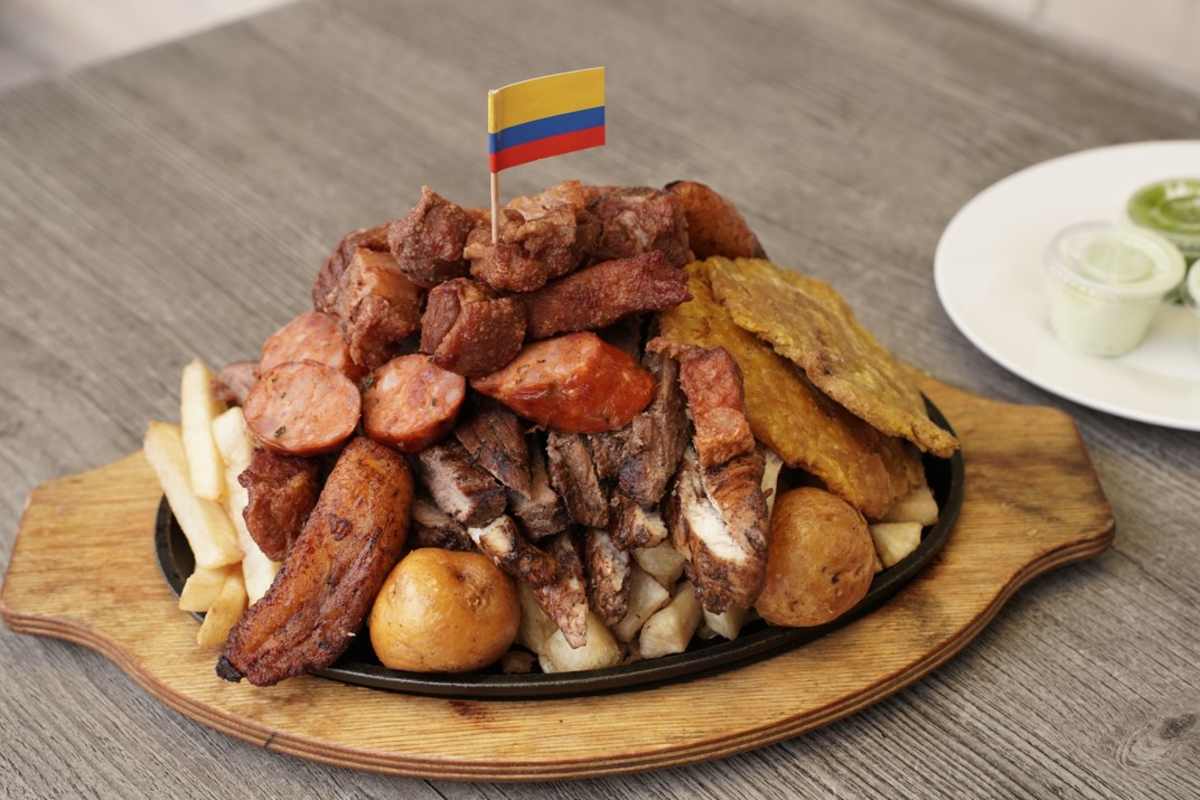 Sandunga Delivery Menu | Order Online | 2619 W Lawrence Ave Chicago ...