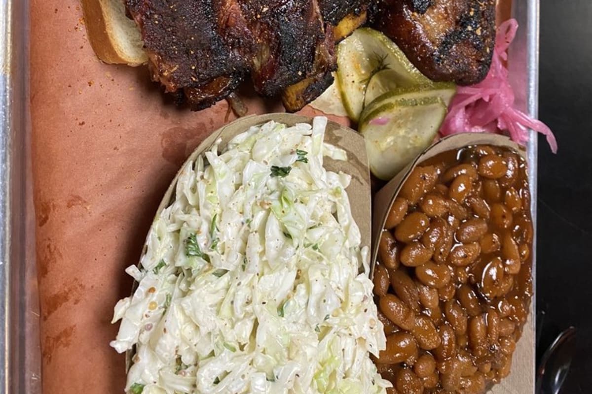 BEAST Craft BBQ Co. - Belleville, IL Restaurant | Menu + Delivery ...