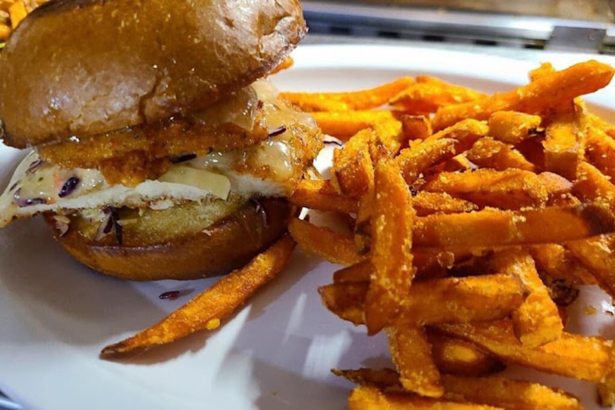 Ghost Chicken Wings Delivery Menu | Order Online | 178 Park Avenue ...