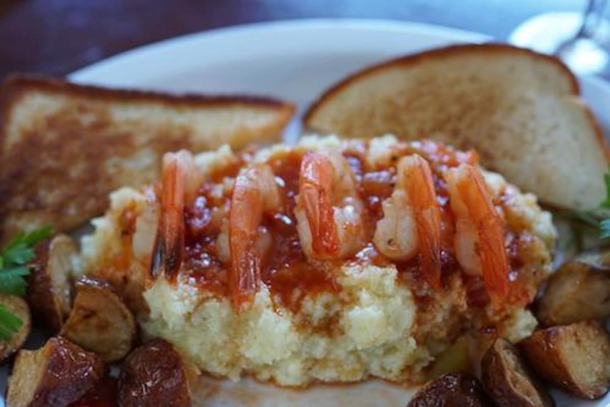 PIPS On La Brea Delivery Menu | Order Online | 1356 La Brea Ave Los ...