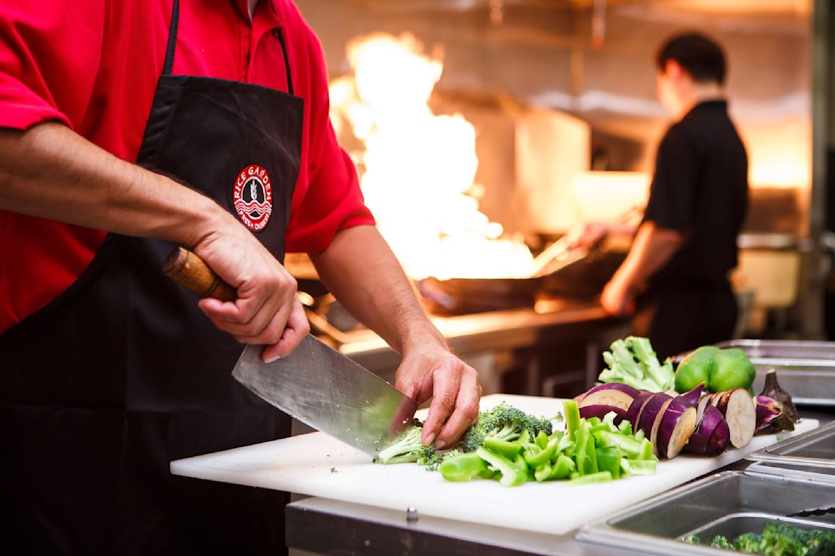 J & J Chinese Kitchen Delivery Menu | Order Online | 4643 4000 W West ...