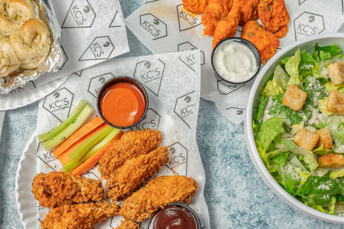 KC's Pizza N' Wings - Holtsville, NY Restaurant | Menu + Delivery ...