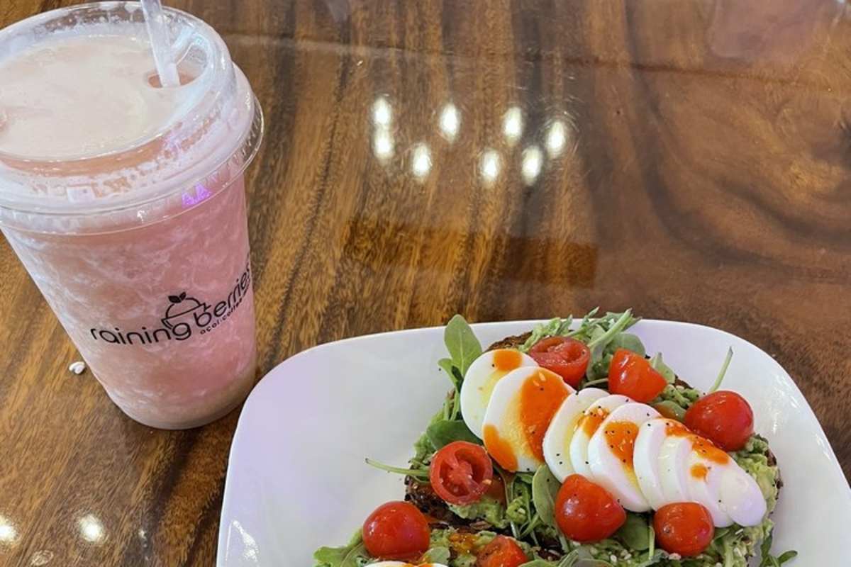 Raining Berries Delivery Menu | Order Online | 10633 Sheldon Rd Tampa ...