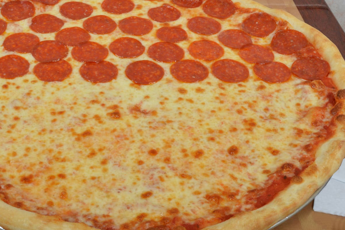 Pizza Corner - Cliffside Park, NJ Restaurant | Menu + Delivery | Seamless