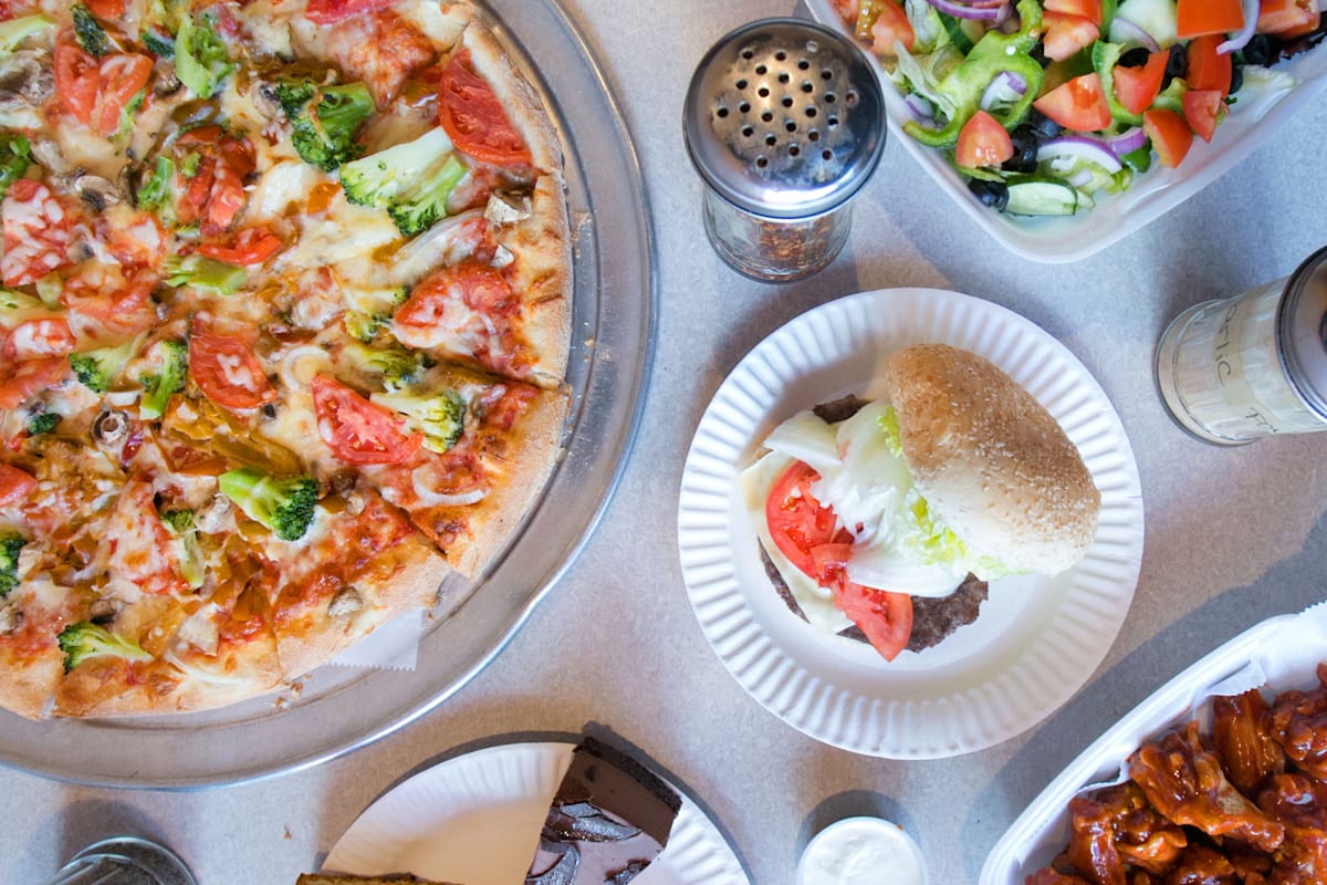 Paramount Pizza Delivery Menu | Order Online | 1659 Main St Springfield ...