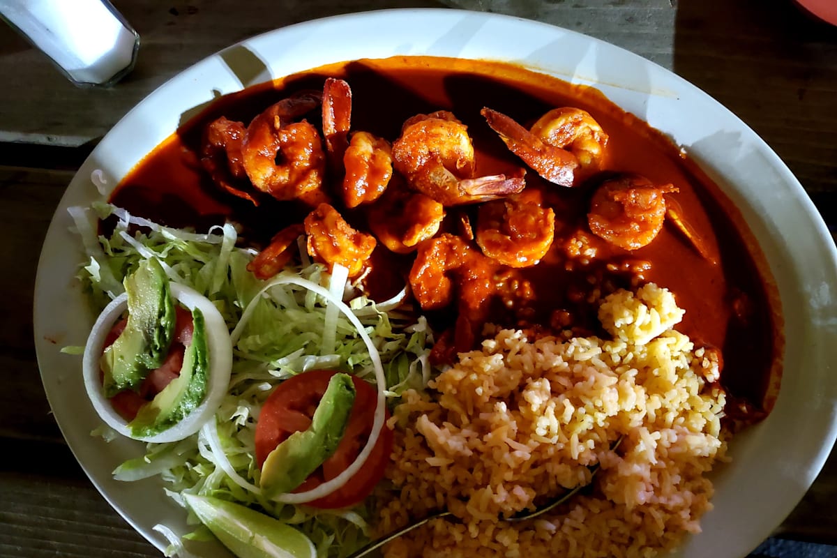 Mariscos El Amigo II Delivery Menu | Order Online | 915 Summit St Elgin ...