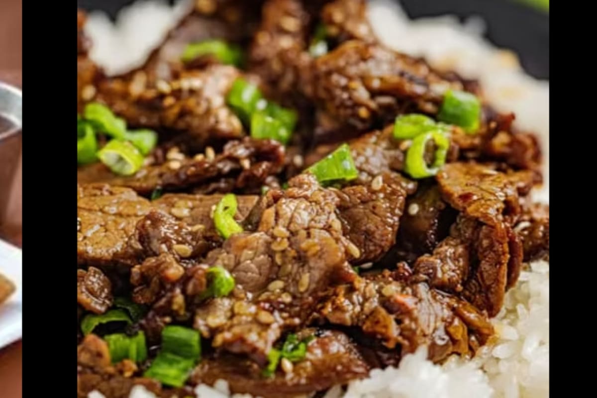 Everest Cafe & Bar - St. Louis, MO Restaurant | Menu + Delivery | Seamless