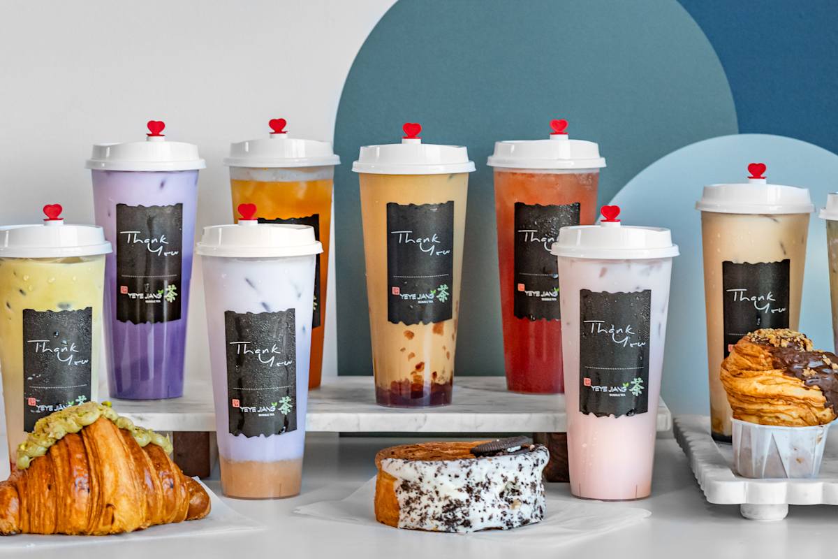 Yeye Jiang Bubble Tea Delivery Menu | Order Online | 1601 S Dixie Hwy ...