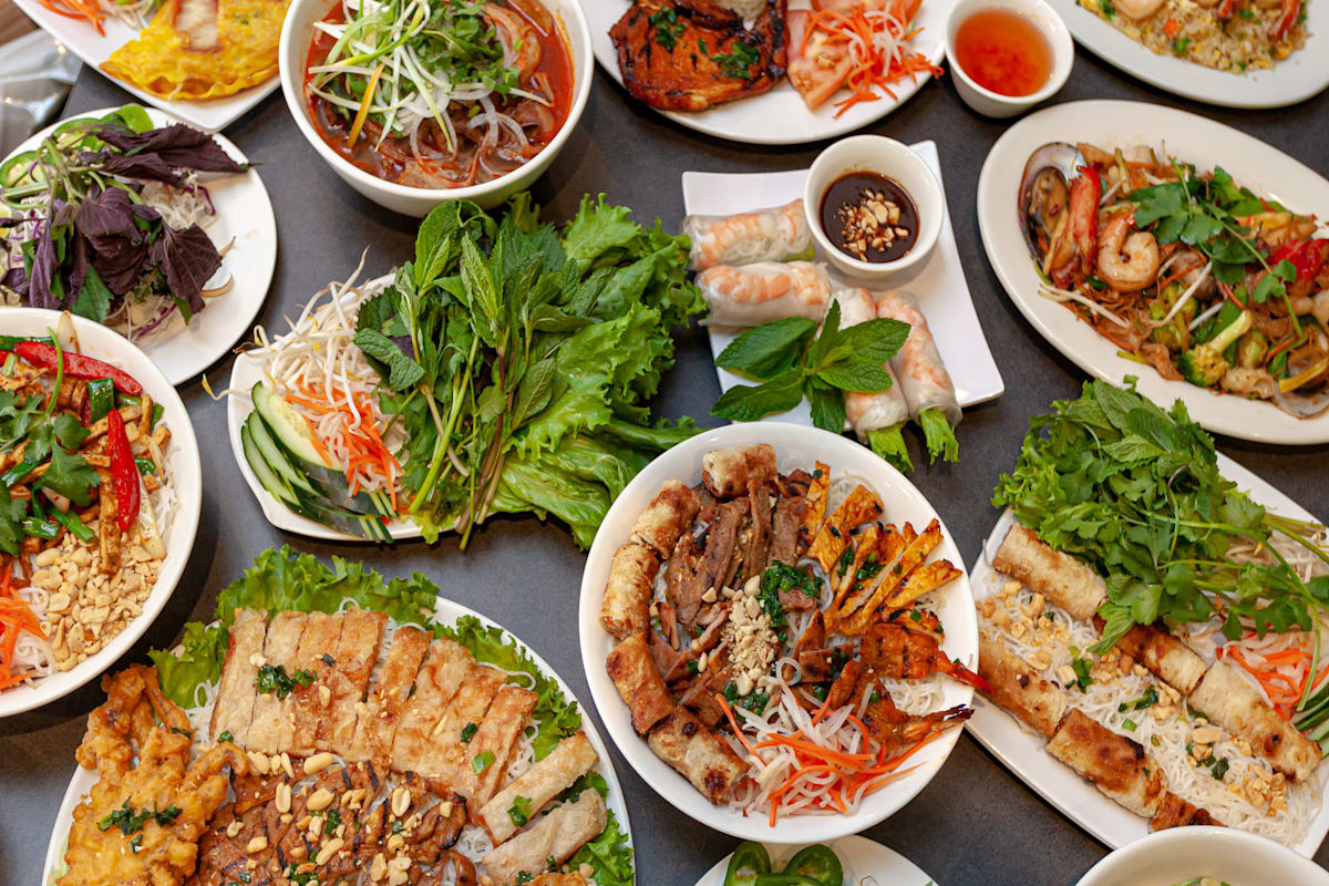 Viets Restaurant Delivery Menu | Order Online | 333 S Federal Blvd ...