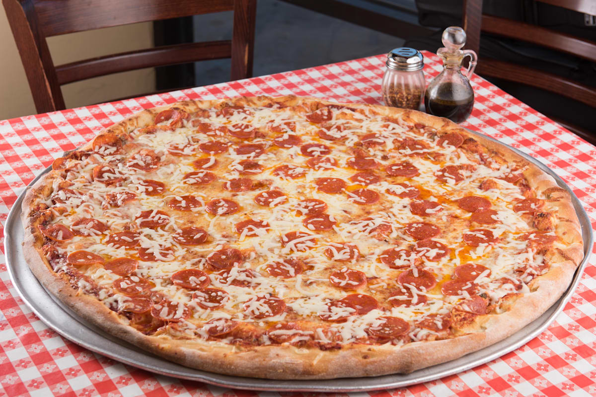 Two Guys Pizzeria - Houston, TX Restaurant | Menu + Delivery | Seamless