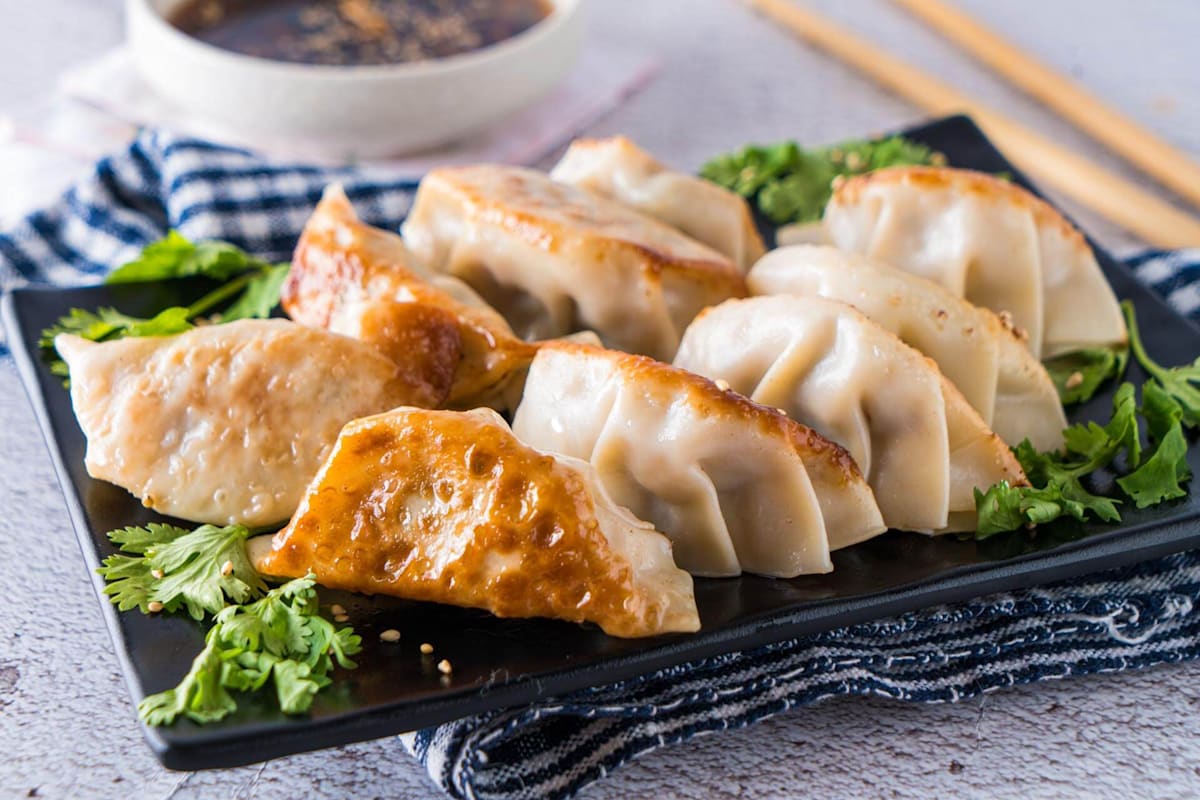 Main Moon Chinese Restaurant Delivery Menu | Order Online | 8218 E ...