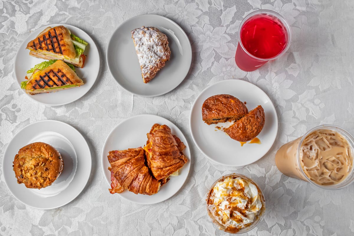 Gizzi's Coffee Delivery Menu | Order Online | 2275 S Federal Hwy Ste ...