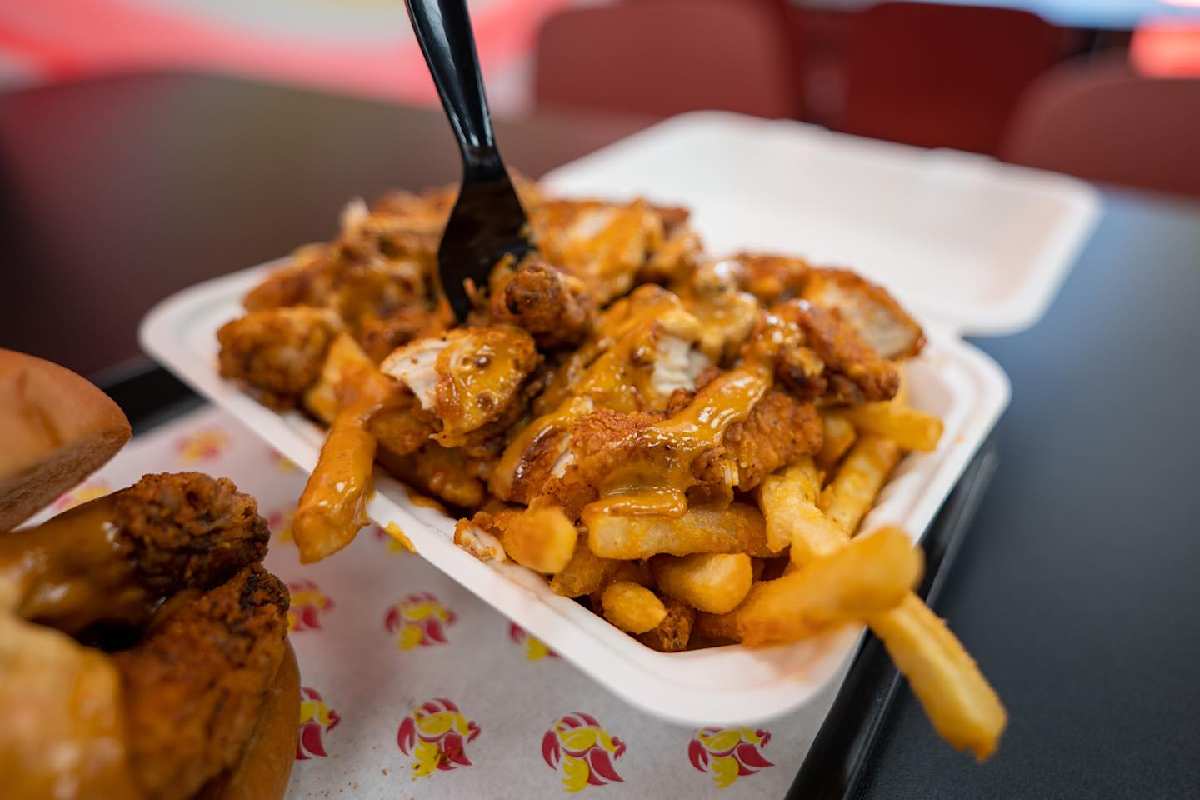 Fluffies Hot Chicken Delivery Menu | Order Online | 47 Clinton St New ...