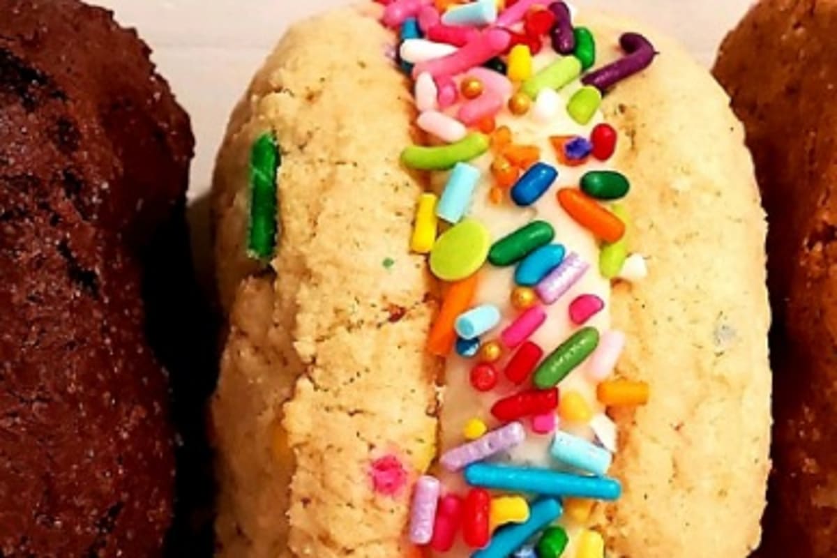 The Dabs Bakery - Gluten Free Delivery Menu | Order Online | 2616 ...